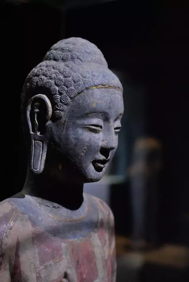 The stunning beauty of Buddha statues in Longxing Temple in Qingzhou ...