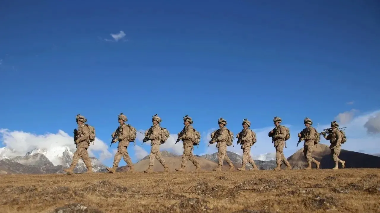 The handsome naval special operations commando - iNEWS