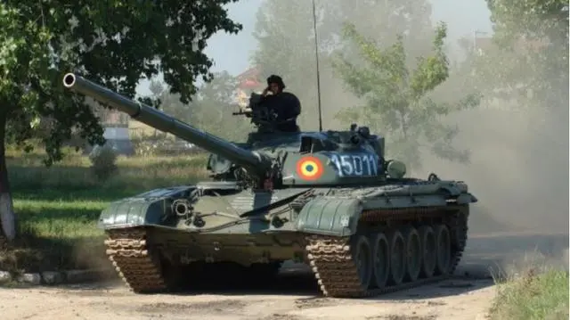 Aspiration for thousands of miles: Angola T-72 tank - iNEWS