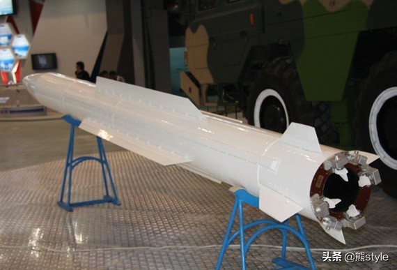 Persian Gulf Three Bow Bed Crossbow: SY-400 Rocket Launcher - iNEWS